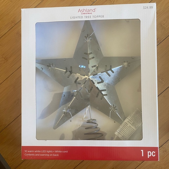 Ashland | Holiday | Lighted Tree Topper | Poshmark